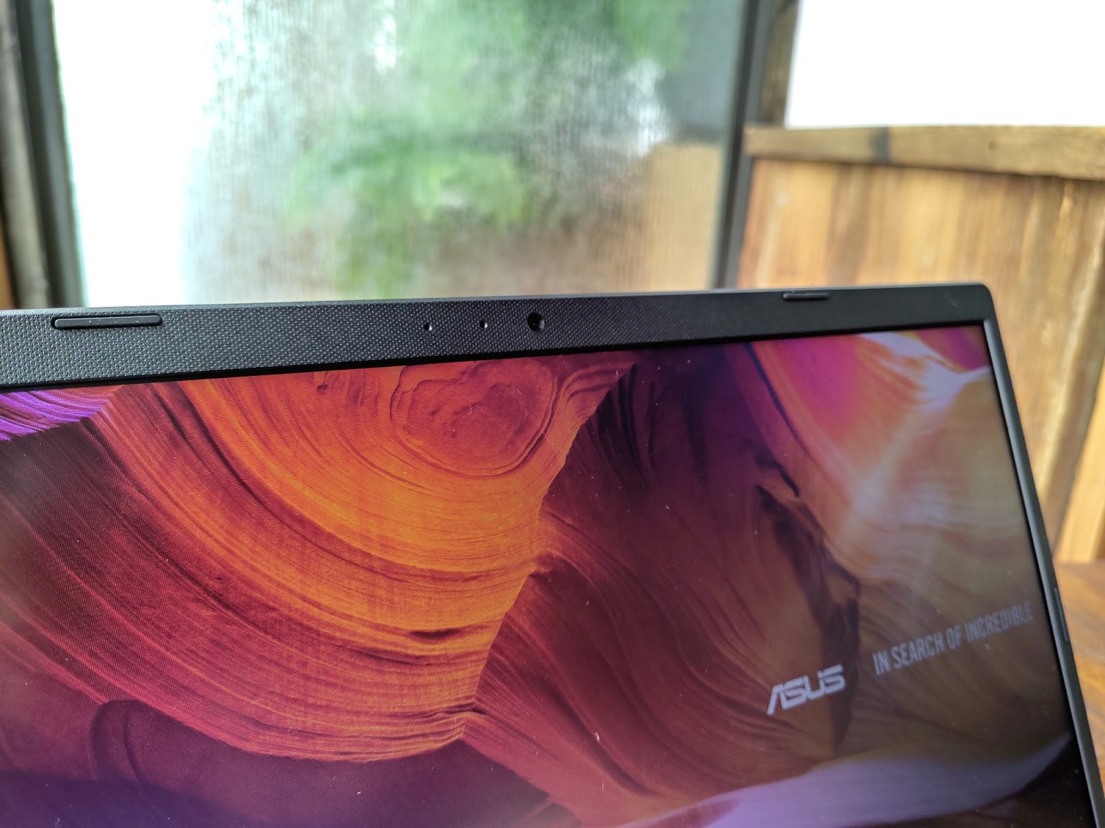 Review Asus VivoBook A409FJ