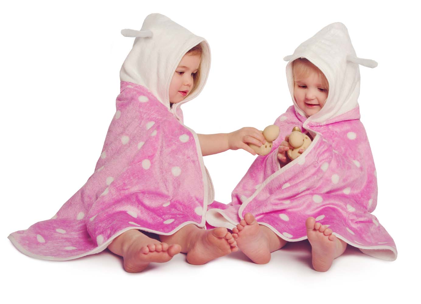 Review: CuddleBug Towel From cuddledry.com | xoxkissablebeautyxox