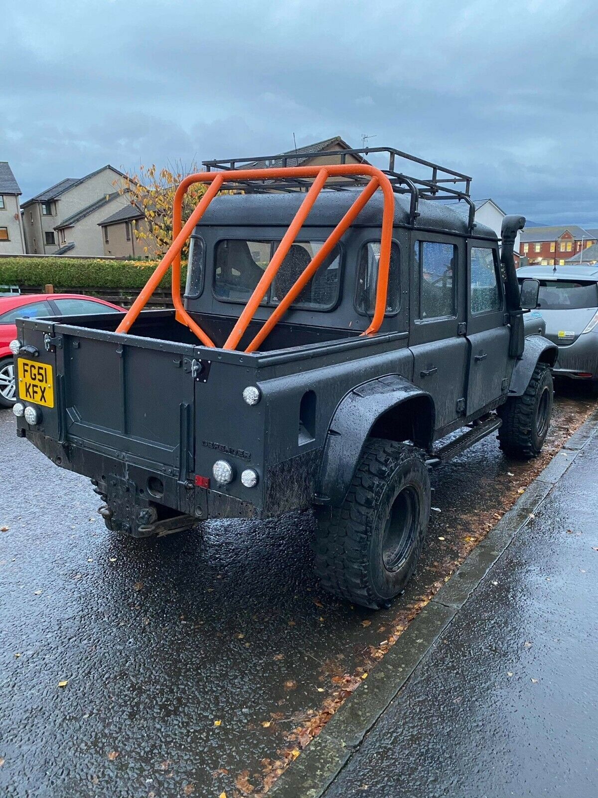 Landrover Defender: Land rover defender crew cab td5 2001 Spectre