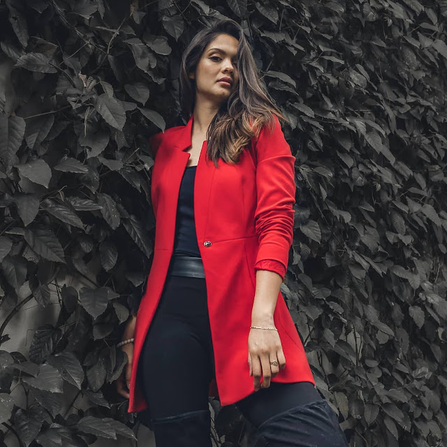 El Templo de Onán: Daniela Binisa la exquisitez hecha mujer