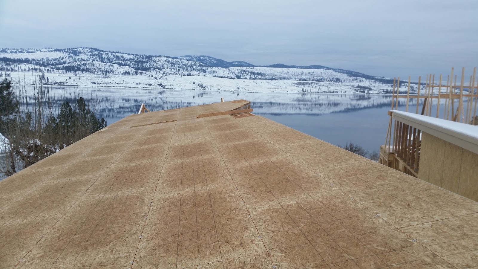 Martushoff Enterprises: Winter Has Arrived! Trusses Came In. 2/12 Pitch ...