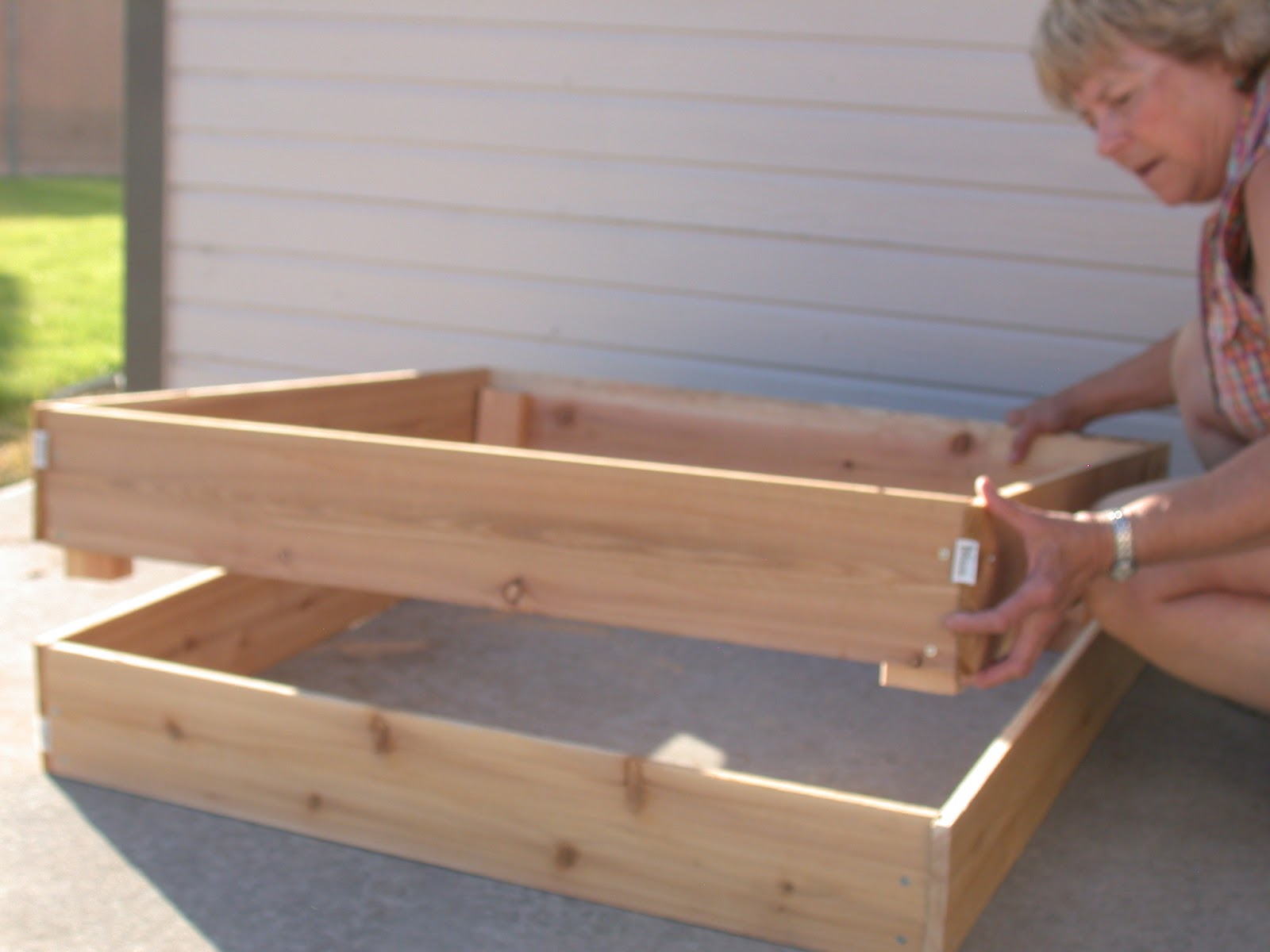 This Girl Gardens: Constructing Potato Boxes