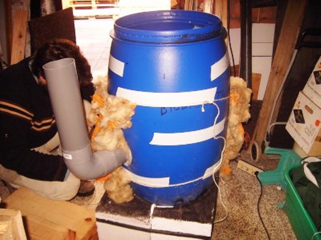 biogas Digester by plastic drum under construction ~ Biogas Plant ...