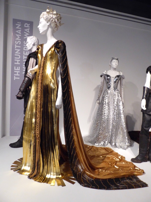 Hollywood Movie Costumes and Props: The Huntsman: Winter's War movie ...