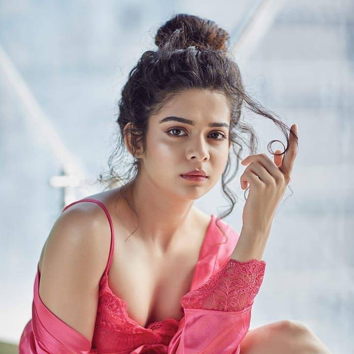 Mithila Palkar Poses For Fhm Hollywood Tollywood Bollywood Tamil Malayalam Actress