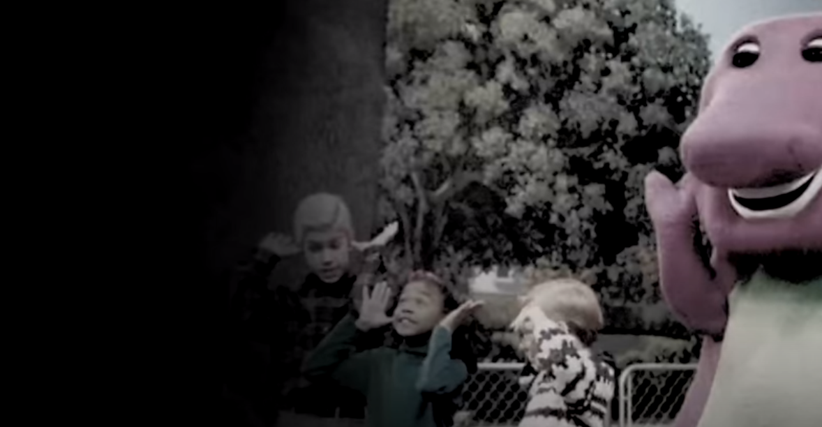 BARNEY Leyenda urbana en la television - Historias fuertes de Terror