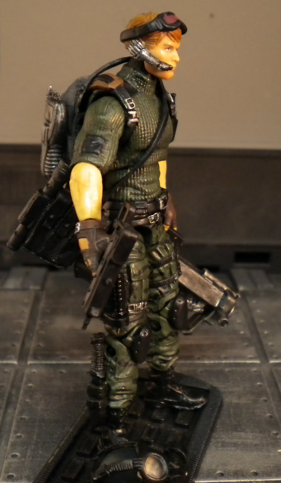 NES Metal Gear Original "Solid Snake" - HissTank.com