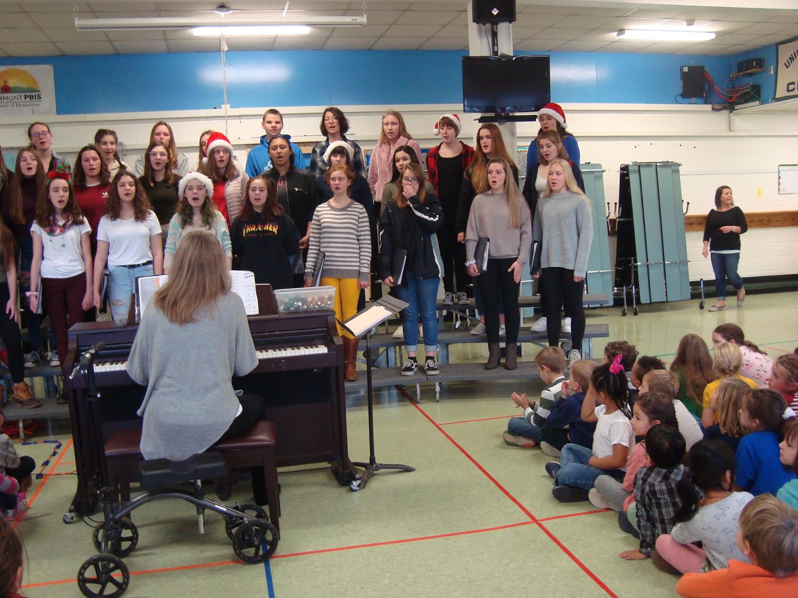 Mrs. Kelly's First Grade Class: CHS Choir Performance