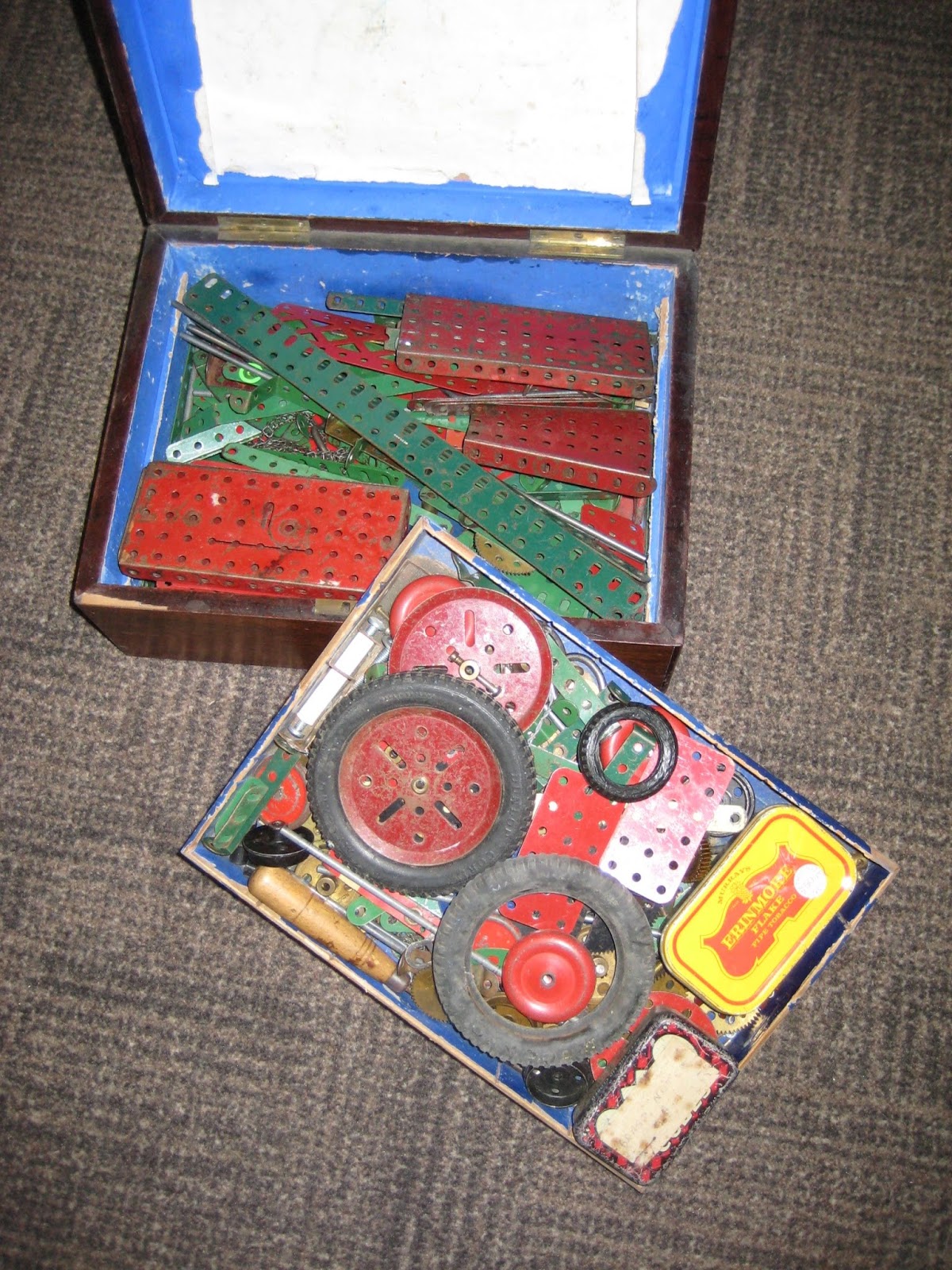 antonalyptic: Most treasured possession