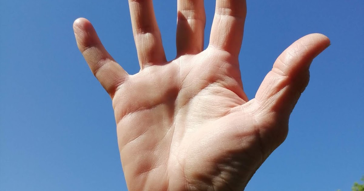 Canon Jo blogs: Wave to each other