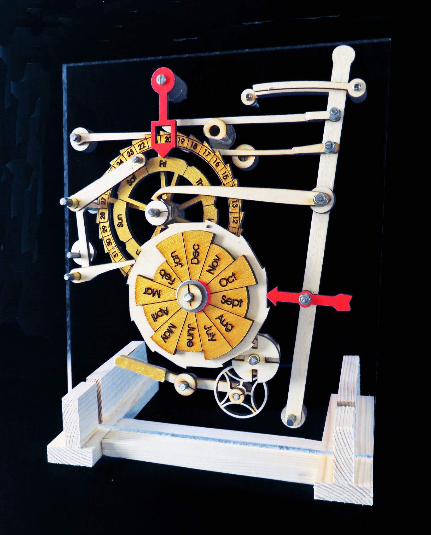 Wooden Clock Spot: Perpetual Calendar 2