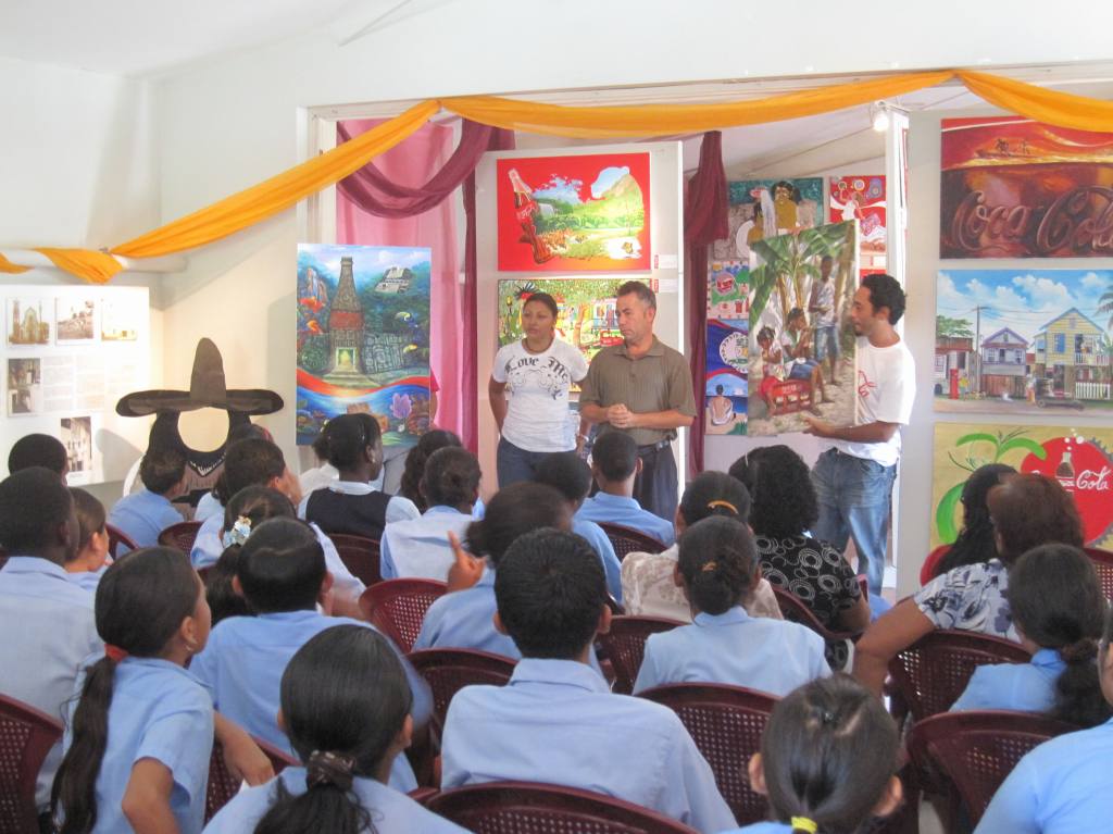 ベリーズな日々: 50th anniversary of Coca-Cola Belize