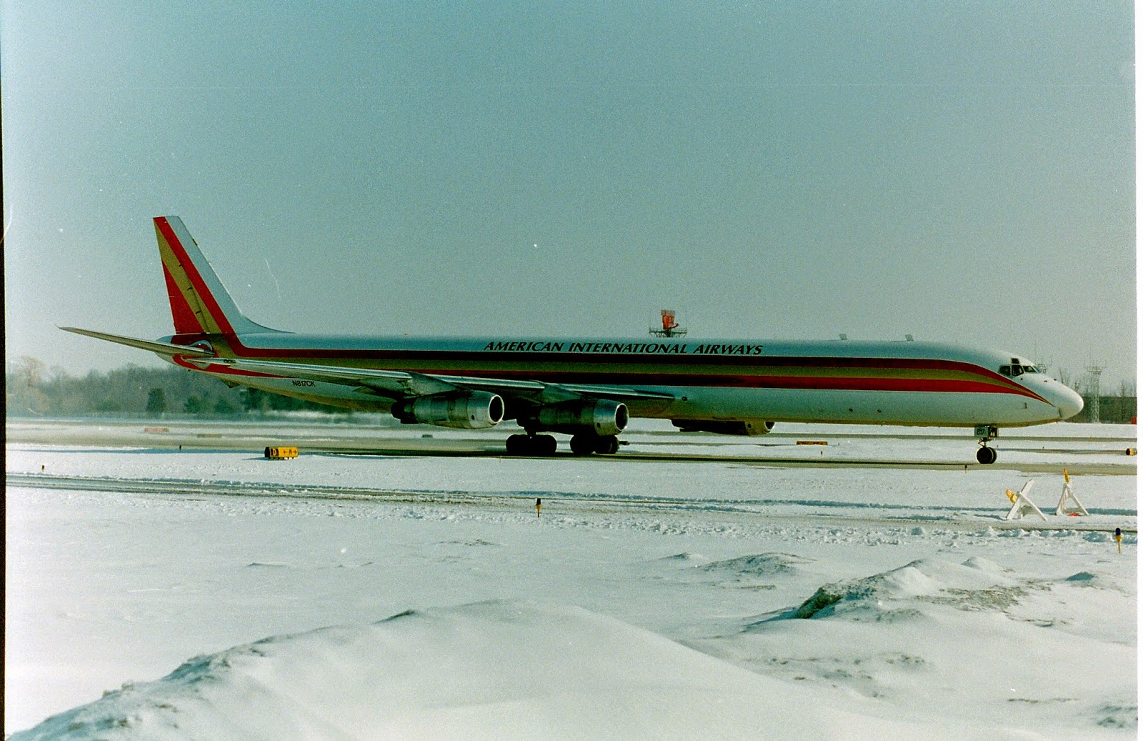 KGRR Airport Pictures: 2014