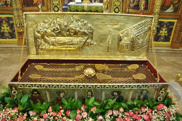 Greek Orthodox Religious Tourism: Η ΤΙΜΙΑ ΚΑΡΑ ΚΑΙ ΤΑ ΛΕΙΨΑΝΑ ΤΟΥ ΑΓΙΟΥ ...