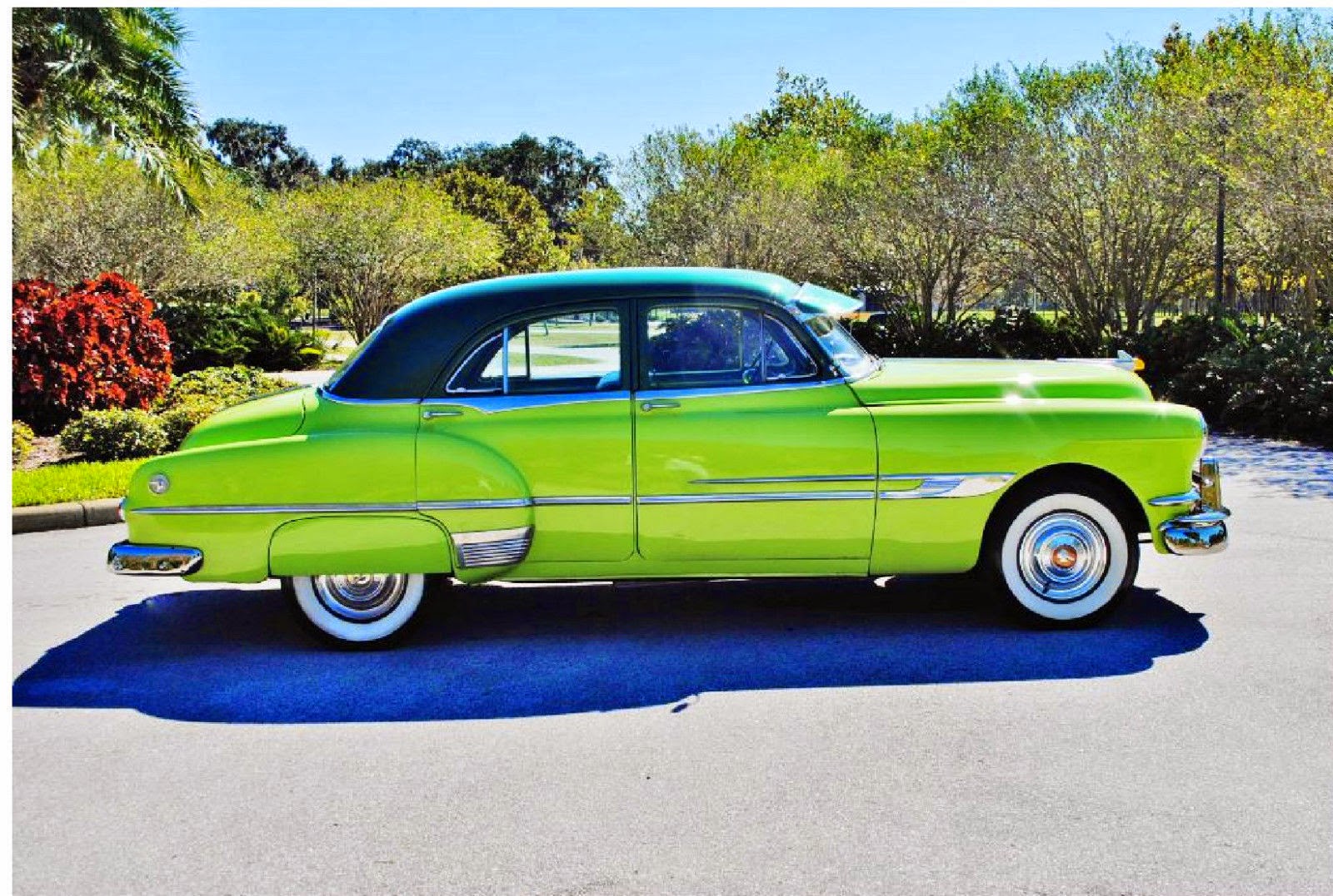 All American Classic Cars: 1952 Pontiac Chieftain DeLuxe 4-Door Sedan