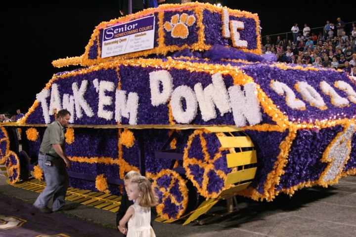 Together We Save: Homecoming 2012 - Finished Floats