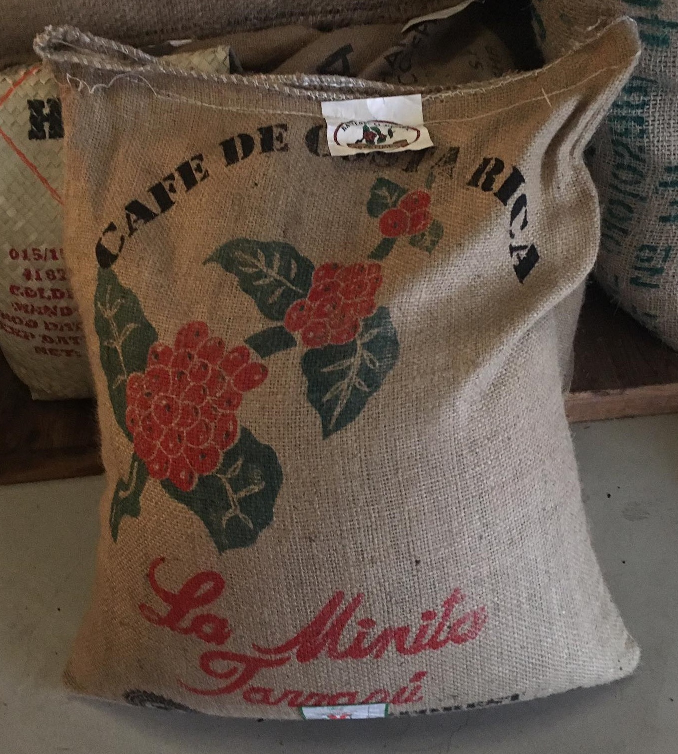 傻爸の條碼珈琲: La Minita拉米妮塔