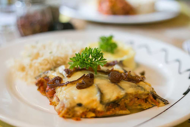 The Corner Courtyard - the confluence of legacy and modernity in the ...