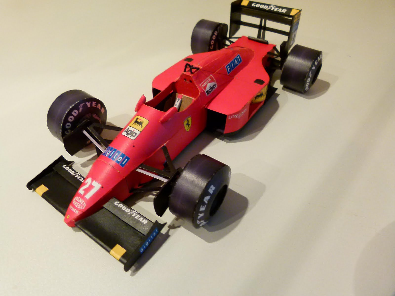 M4RC10 Papercraft F1: FERRARI F1 87 - MICHELE ALBORETO - GP SAN MARINO 1987