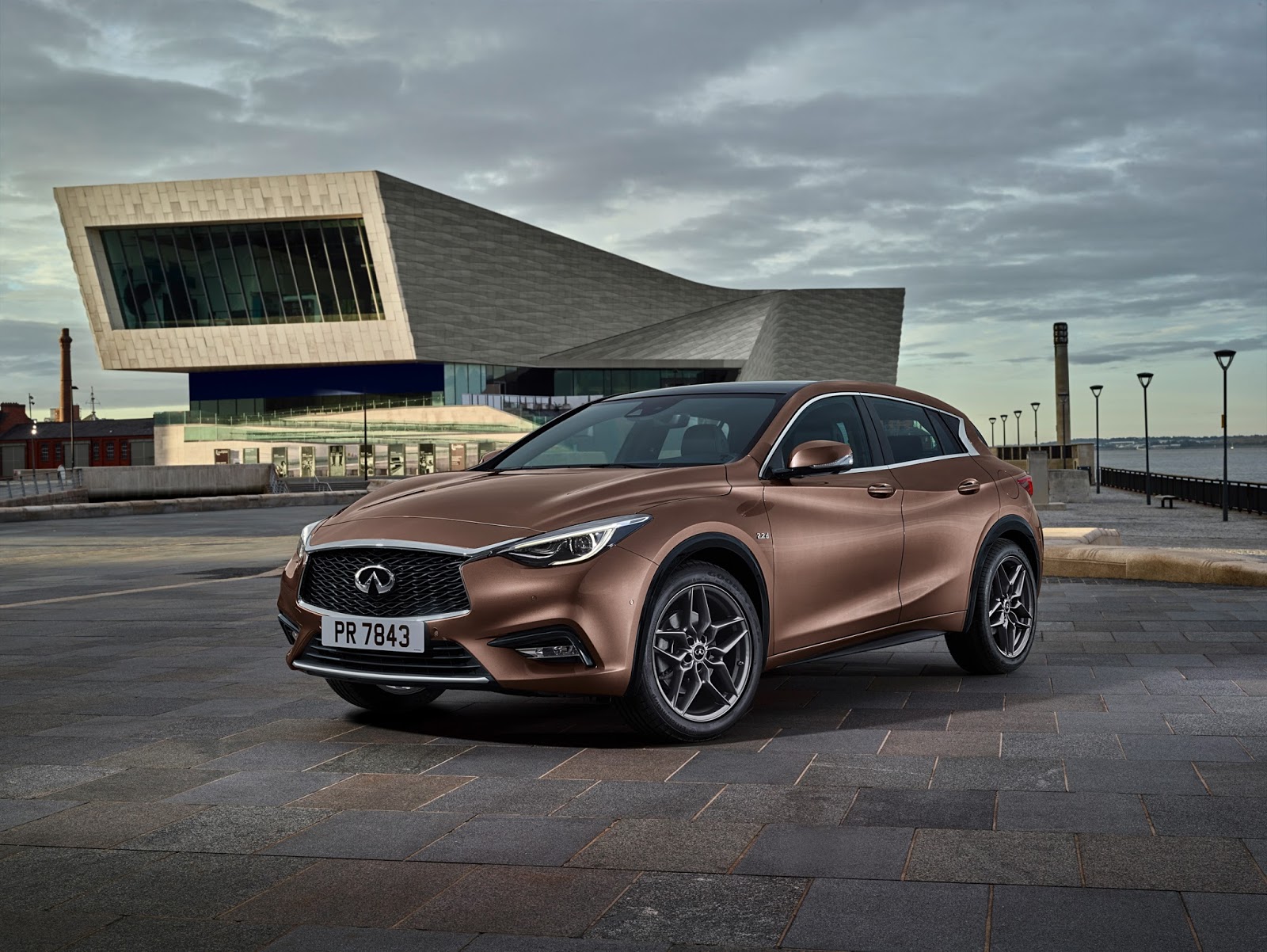 First ever Infiniti Q30 active compact opens its doors before world ...