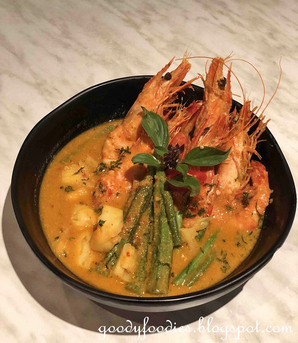 GoodyFoodies: Dancing Fish, Bangsar Shopping Centre: Introducing a New Menu