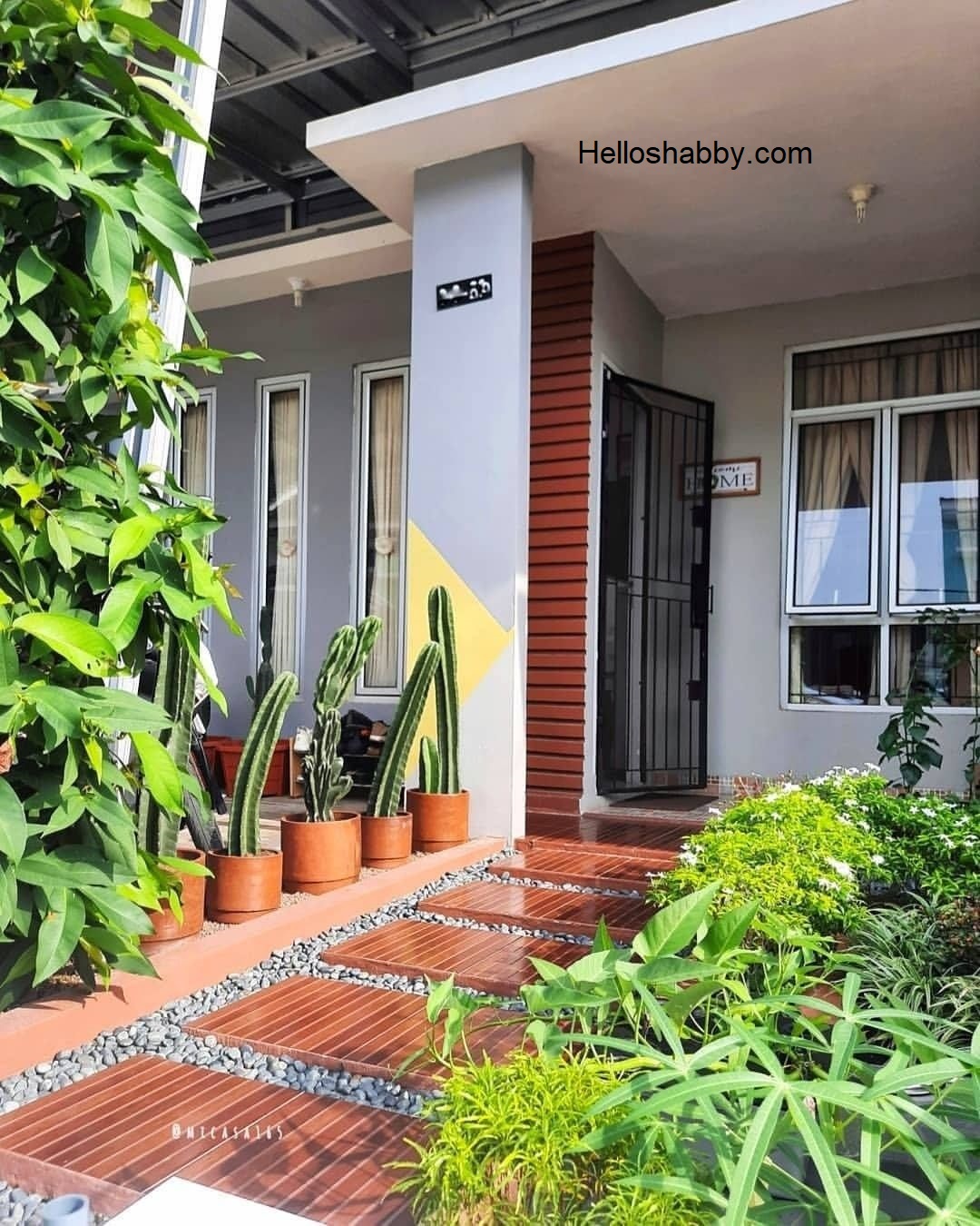 Desain Teras Cantik dengan Bunga-bunga Trend Tahun Ini ~ HelloShabby ...