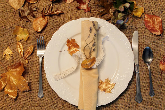Nature Inspired Thanksgiving Place Settings | love my simple home