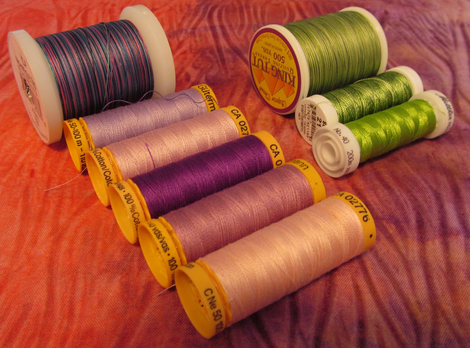 Marshislefiberarts: December Free-Motion Quilting Challenge