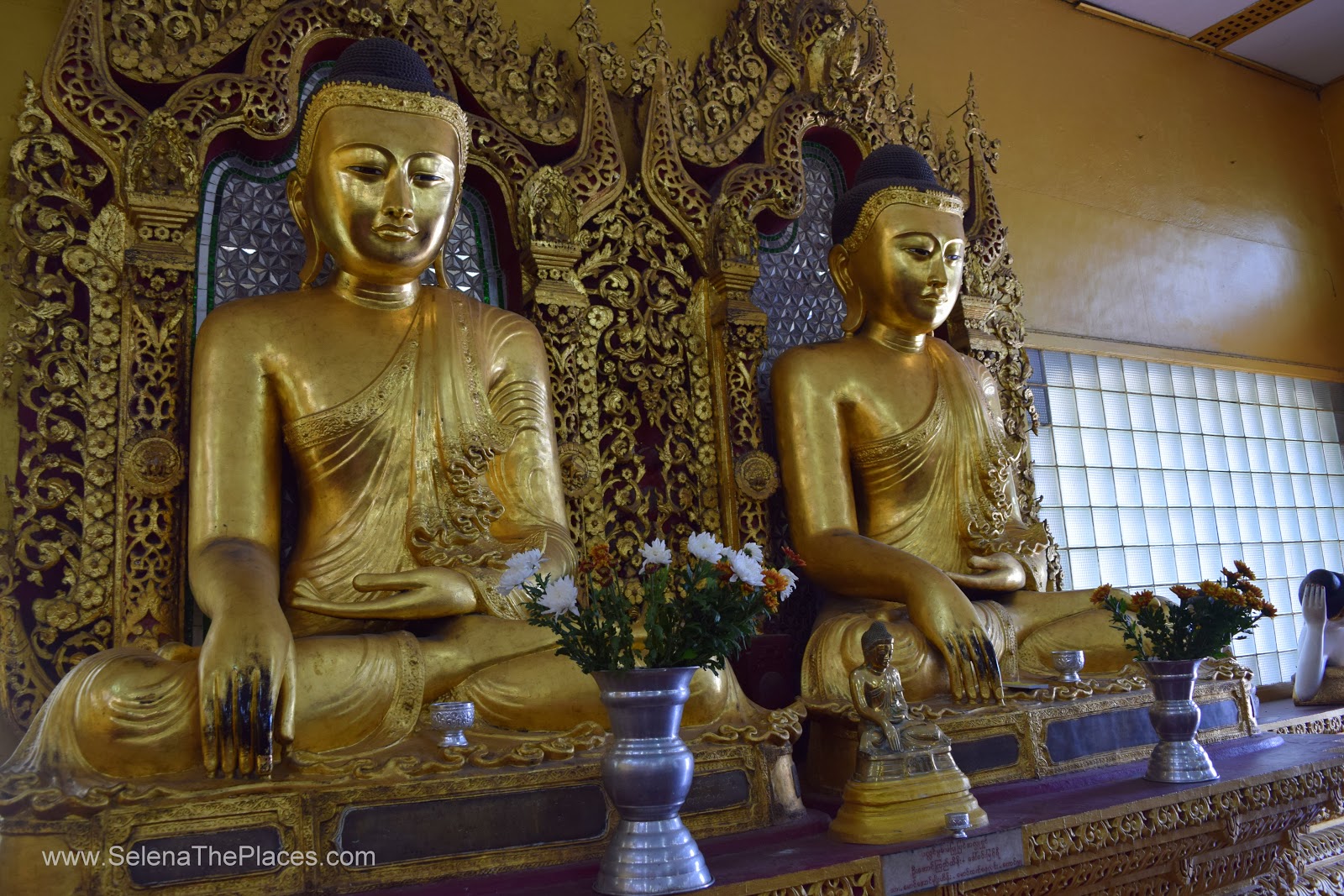 Oh, the places we will go!: Shwedagon Pagoda - The Crown of Burma