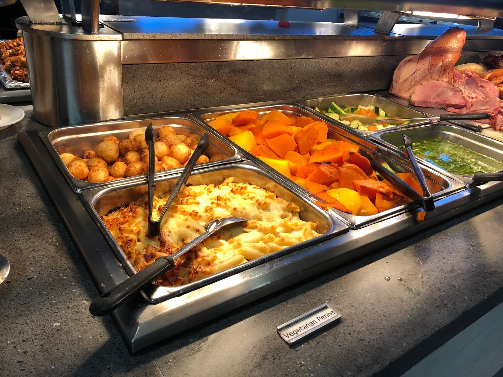 Weekend Food Escapes: Merrylands Bowling Club, Merrylands