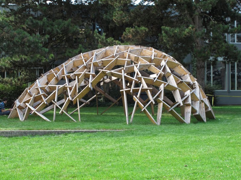 eat-a-bug: Experimental Wood Structures at ETH