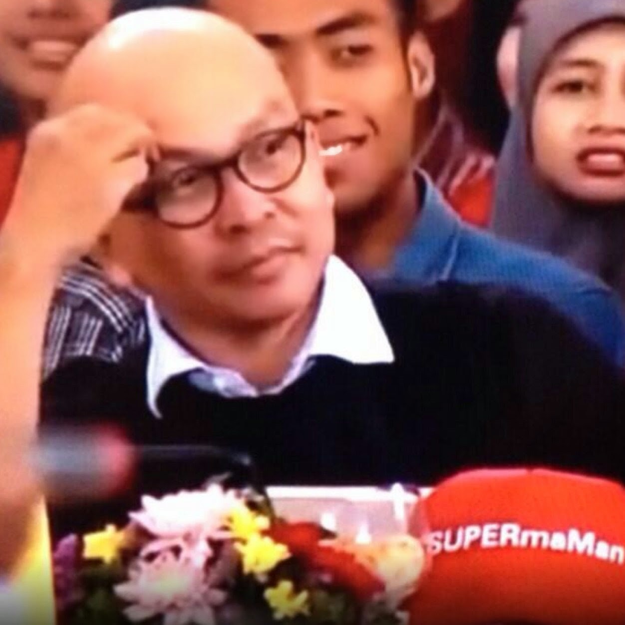 Deret Sajak!: Kumpulan Tweets Maman Suherman (NoTulen Indonesia Lawak Klub)