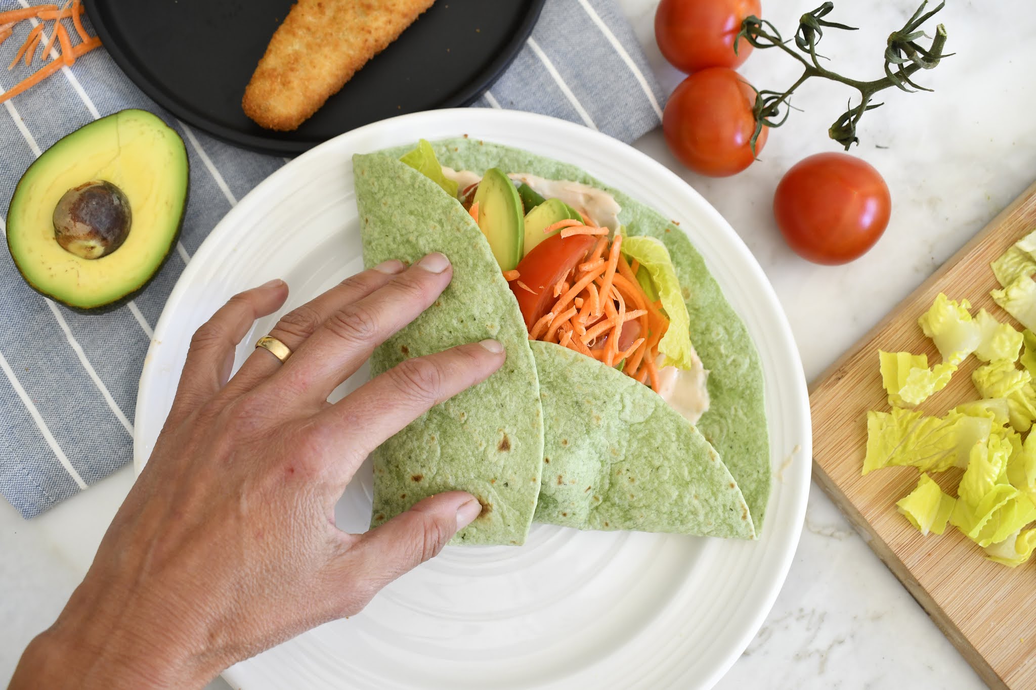 Cooking with Manuela: Crunchy Fish Fillet Wraps