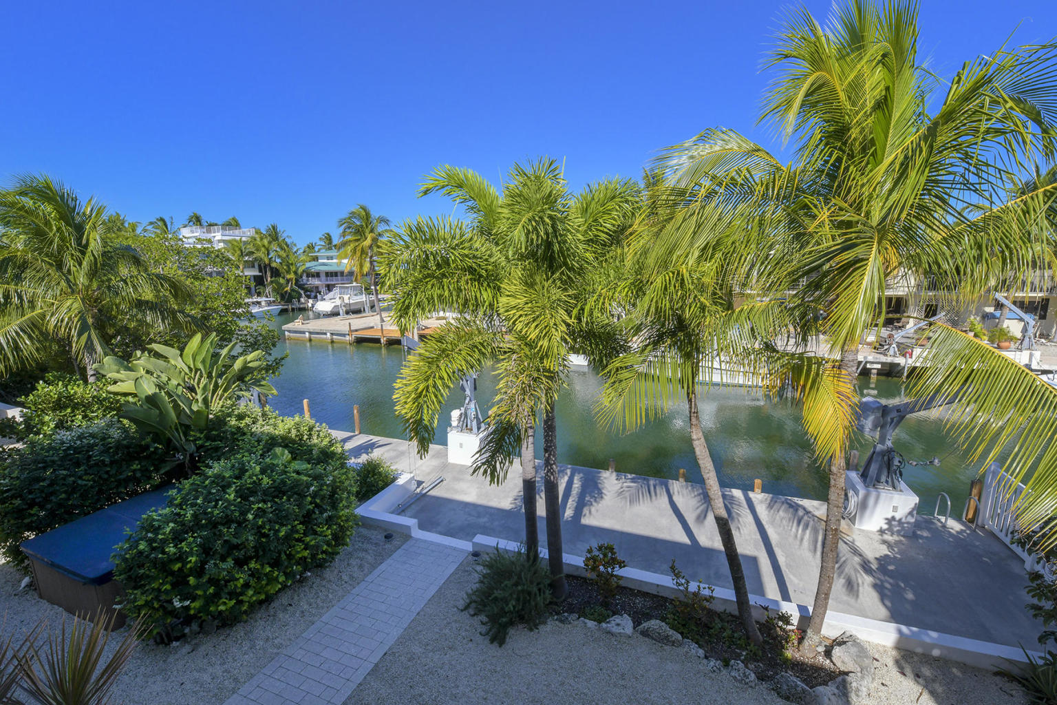 Real Estate in the Florida Keys: Great Location CBS on deep water canal ...