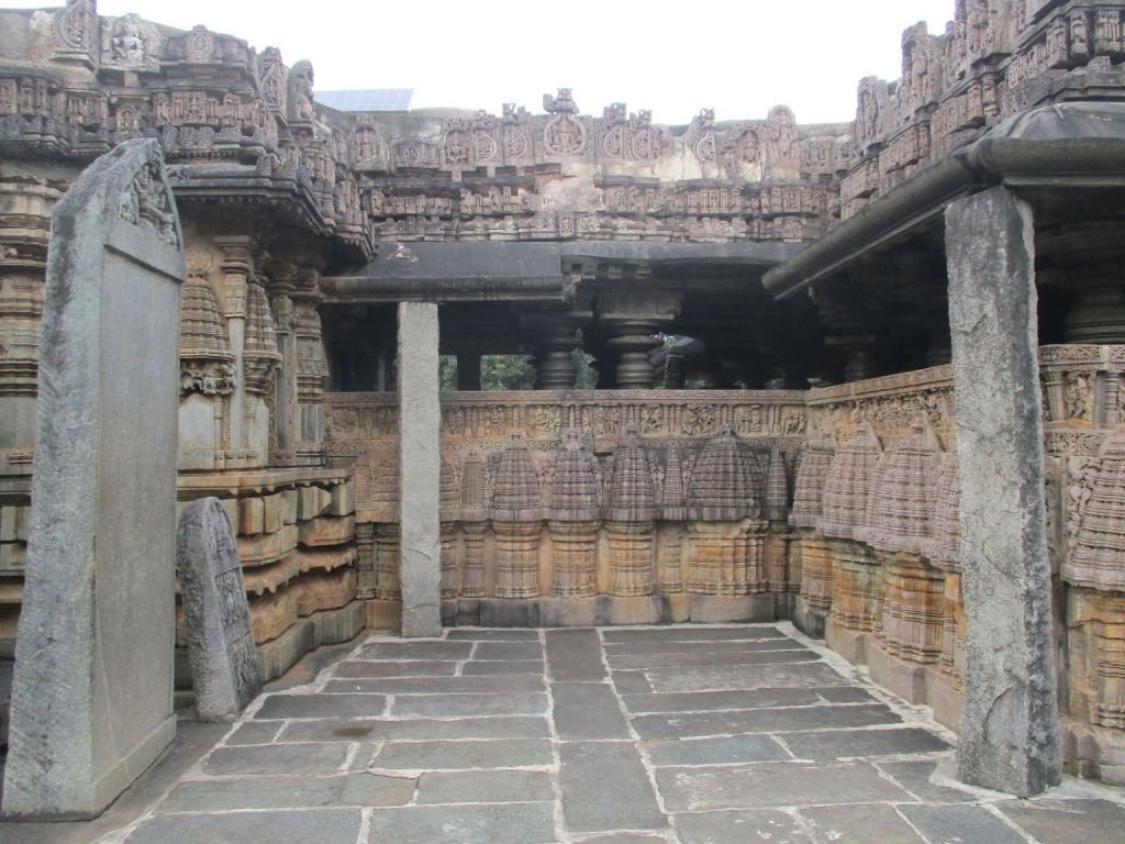 Hindu Temples of India: Amrutesvara Temple, Amruthapura – The Temple