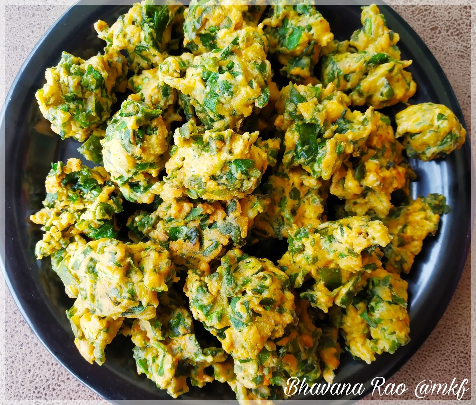 My Kitchen Fantasies: Palak Pakoda