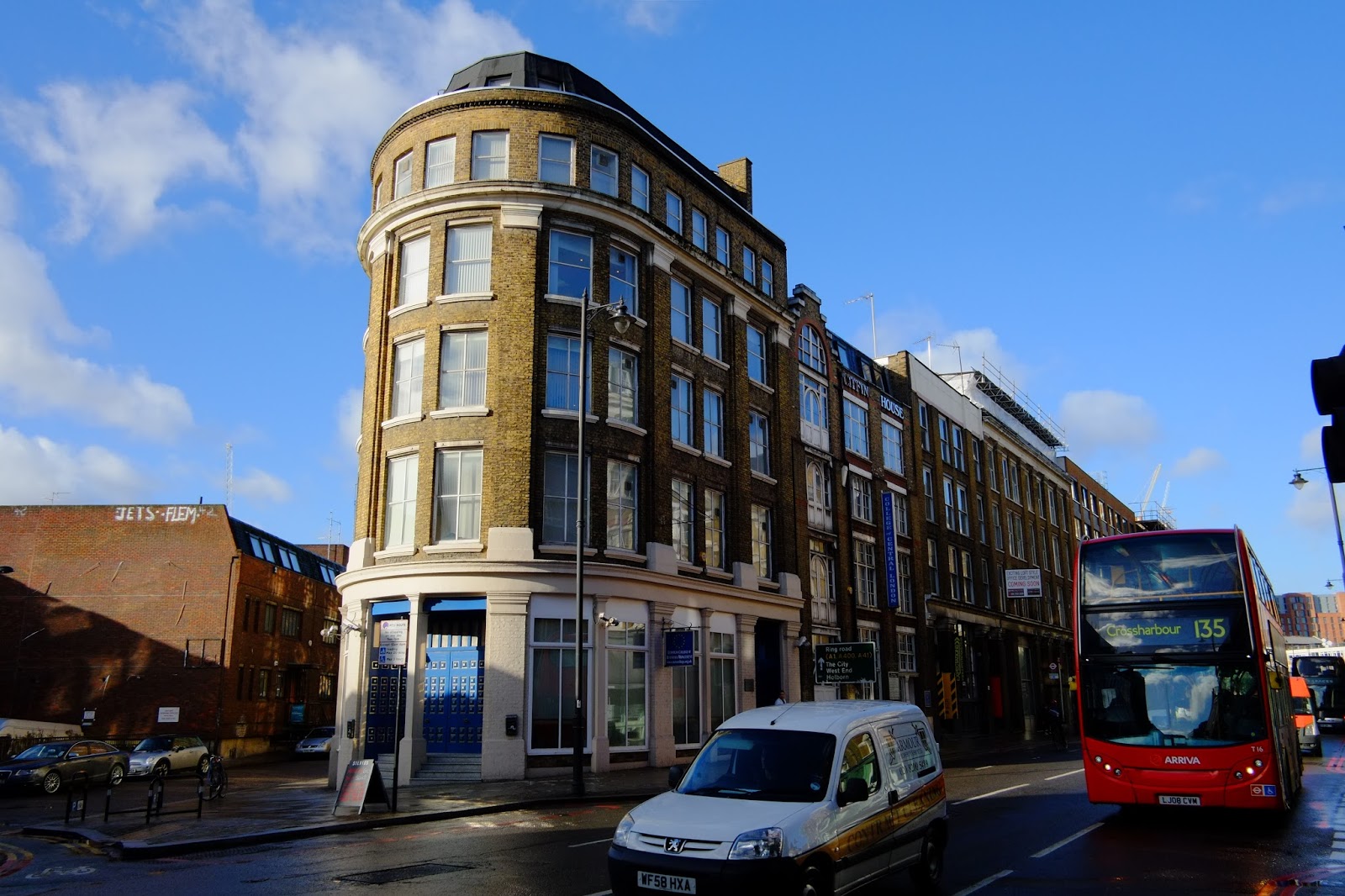 European College of Business and Management