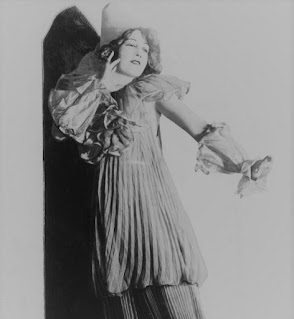 Bessie McCoy ~ The Yama Yama Girl