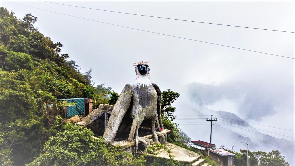 Cordillera's biggest Philippine Eagle statue is found in Barlig, Mt ...