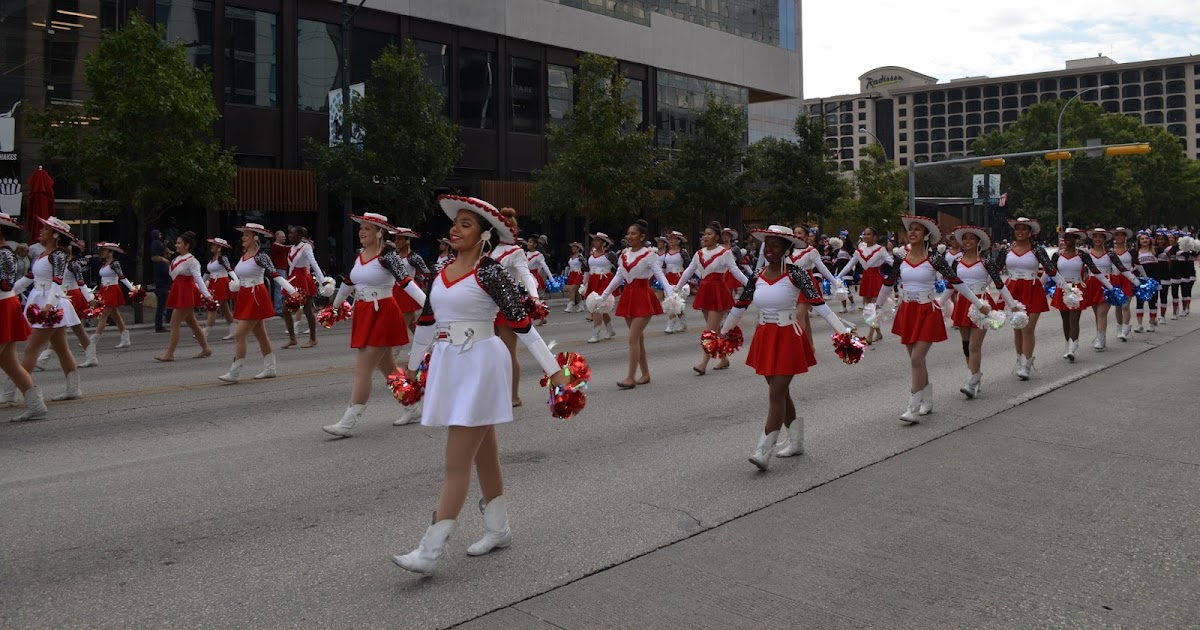 Austin, Texas Daily Photo: Pep squad