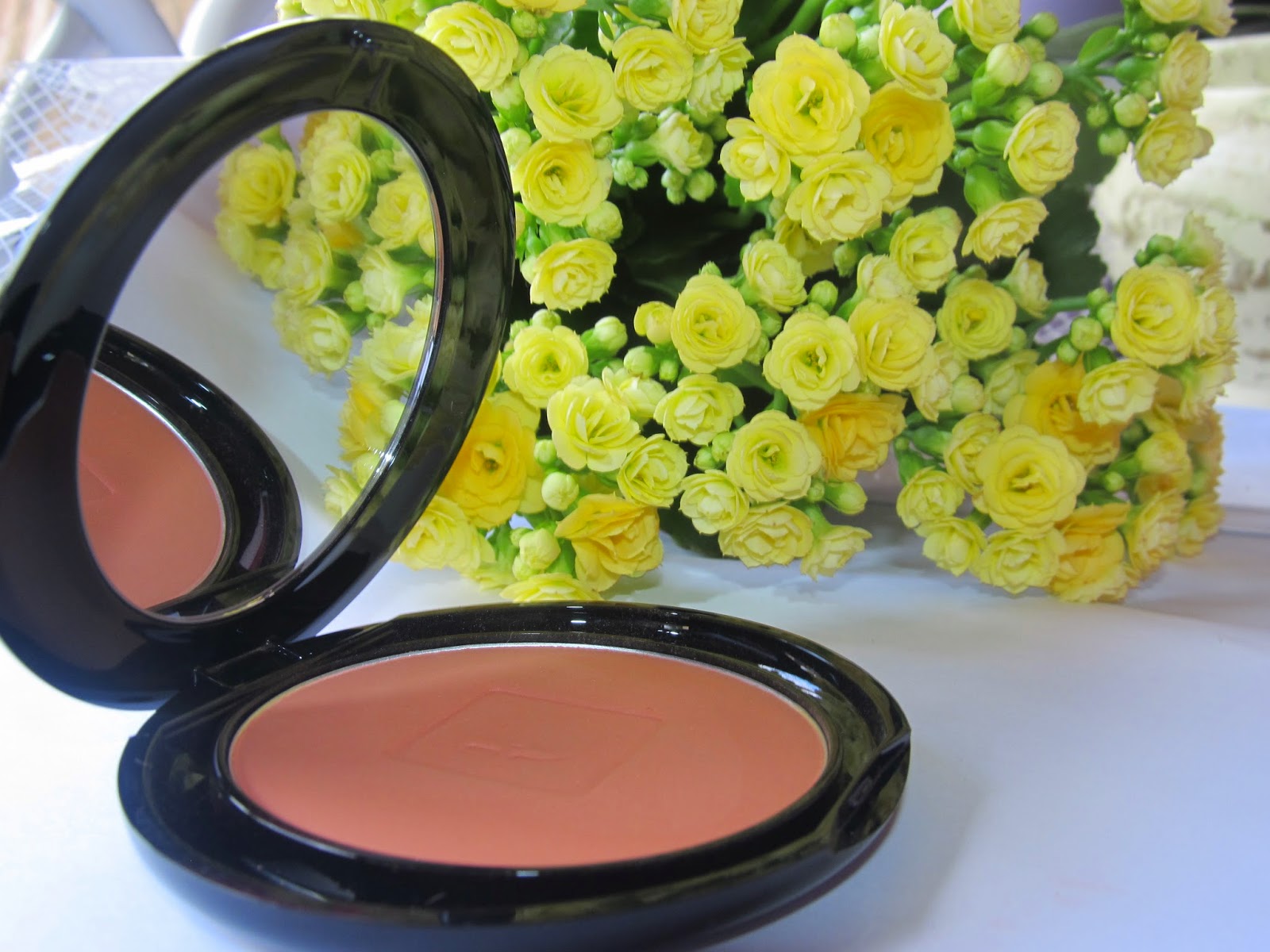 Enfim Sexta: Resenha: Blush Sublime Eudora - Pessego Poder