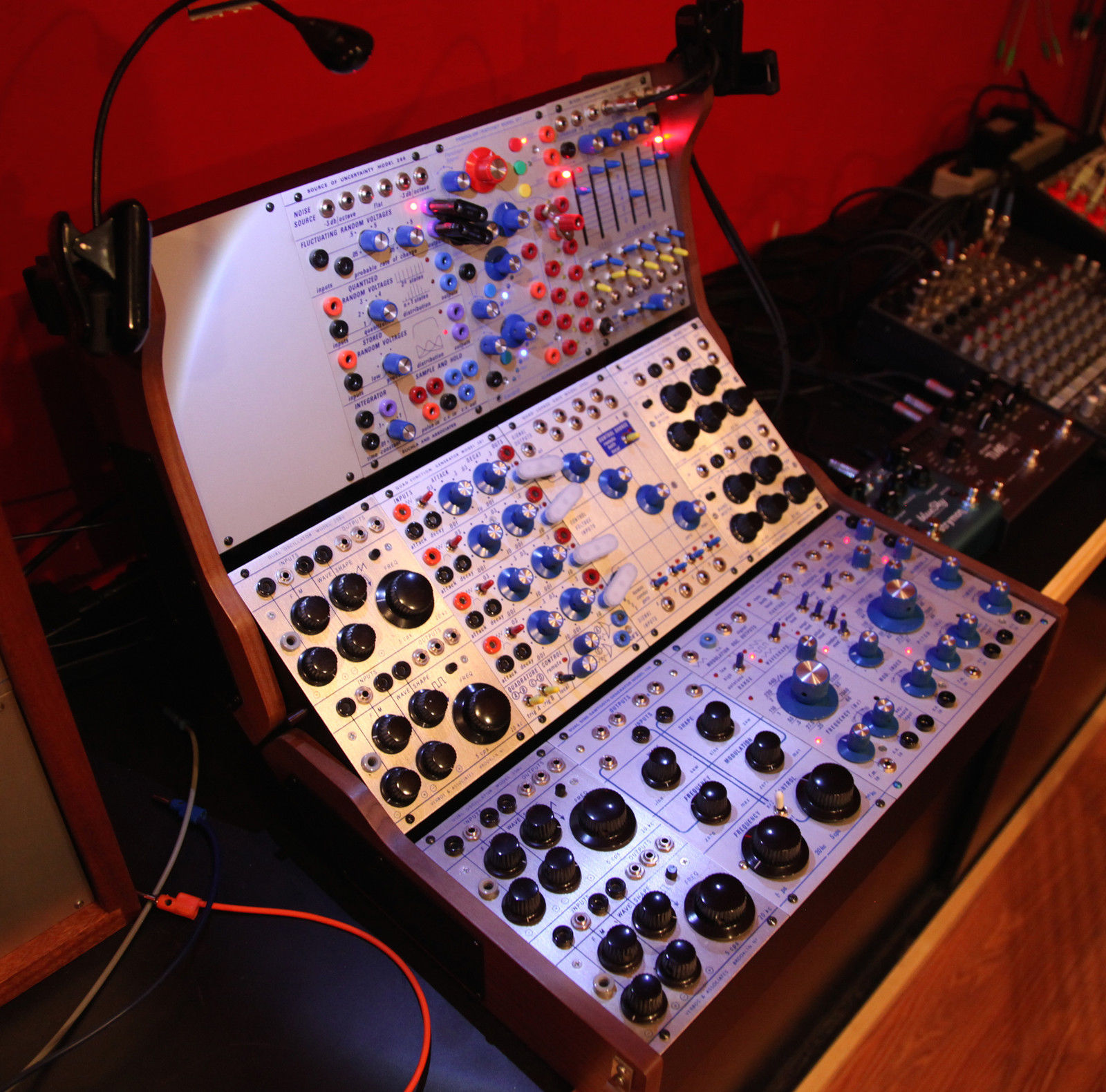 MATRIXSYNTH: Buchla 200 Series Clone Synthesizer