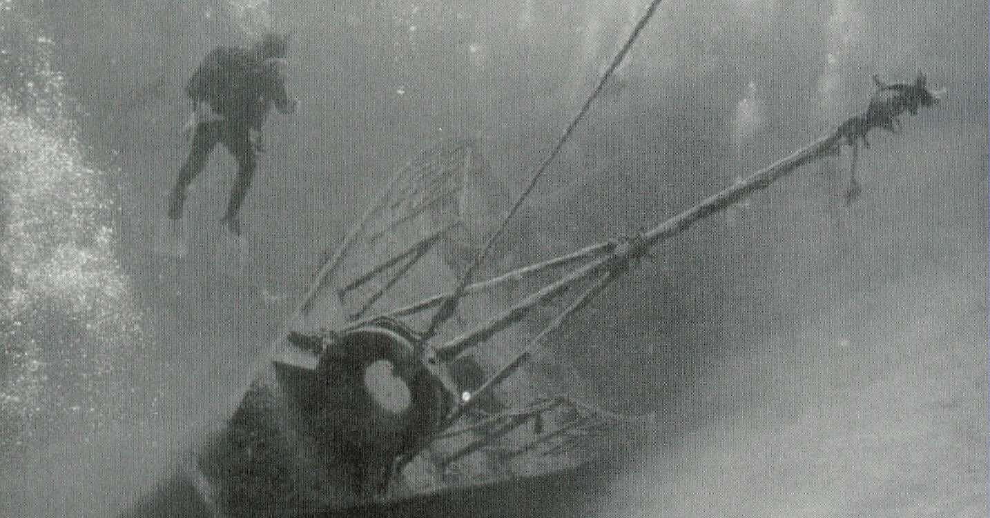 NAVAL & MERCHANT SHIP ARTICLES OF INTEREST: SEA OF LOST SHIPS