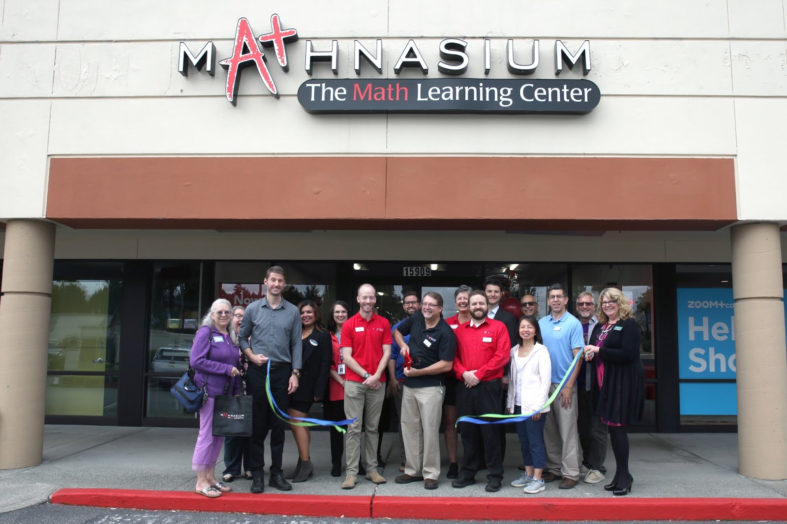 Shoreline Area News: Chamber of Commerce celebrates new business with ...