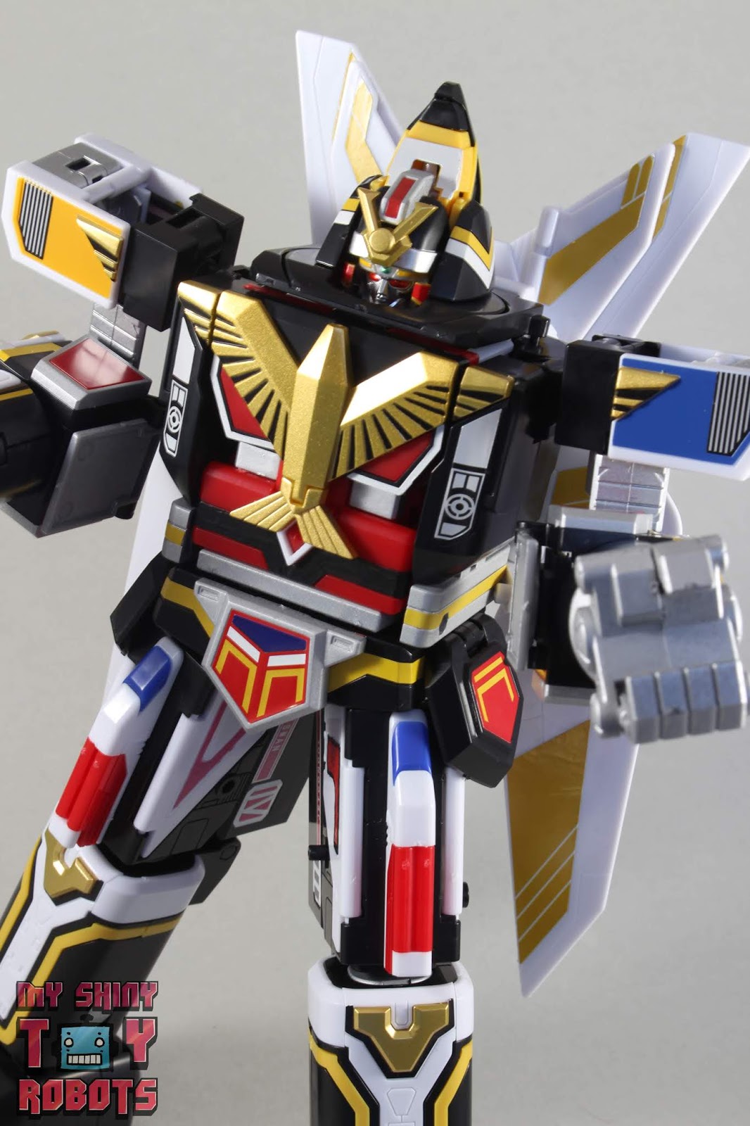 My Shiny Toy Robots: Toybox REVIEW: Super Mini-Pla Jet Garuda