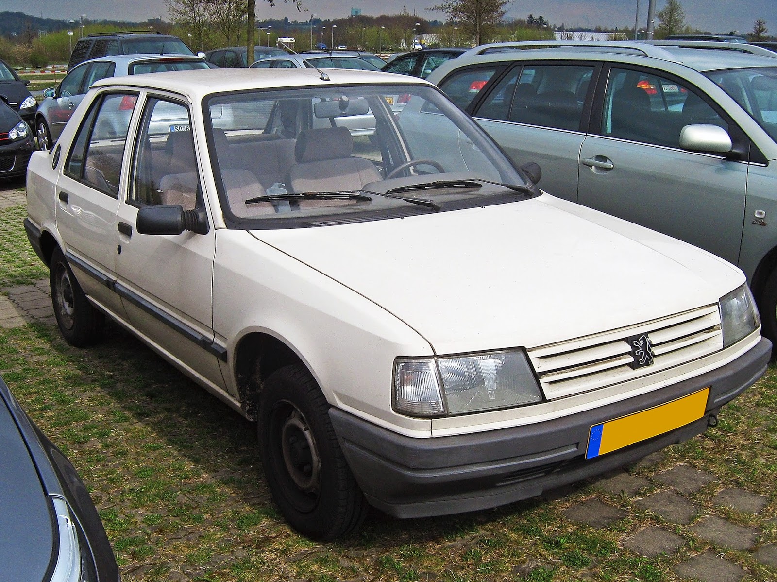 Curiosités automobiles et voitures de collection: Talbot Arizona : l ...