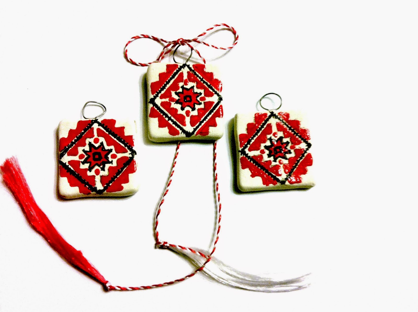 Creata la patrat: Martisoare cu motive populare