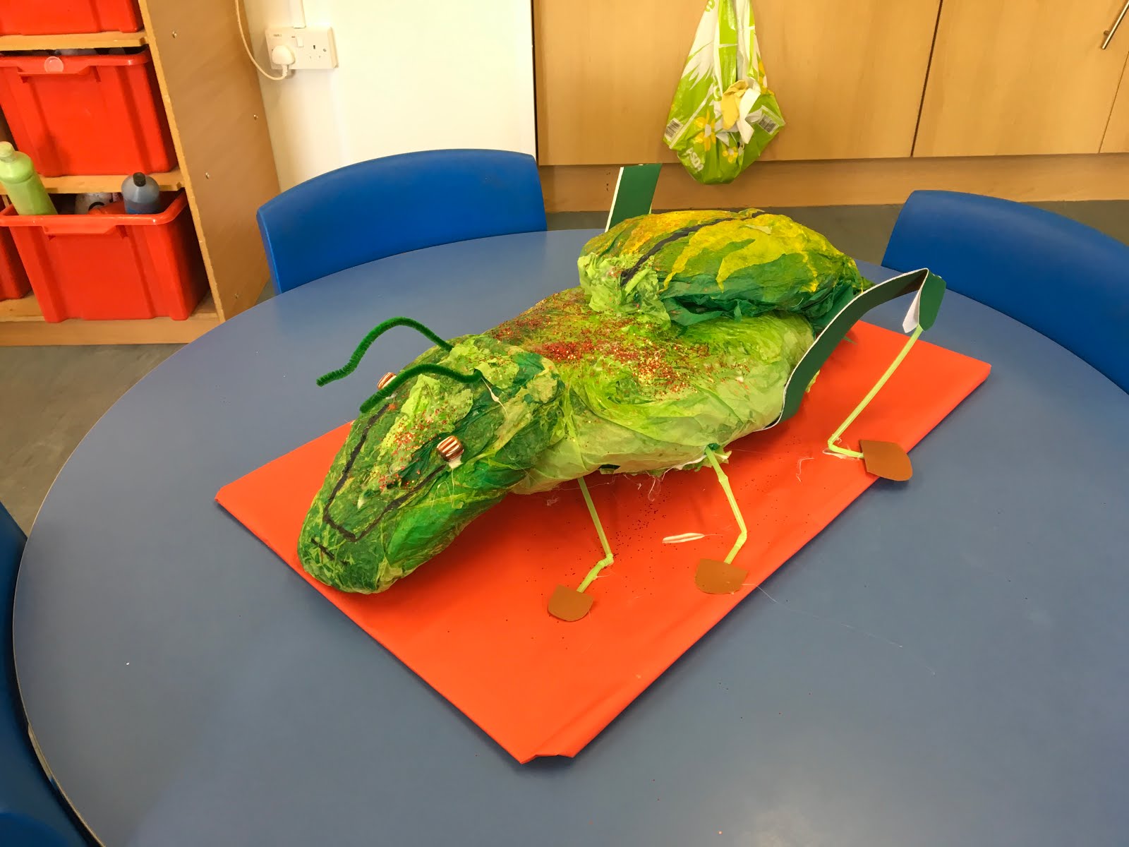 Rayleigh Town Council’s ‘Design a Papier-mâché Insect’