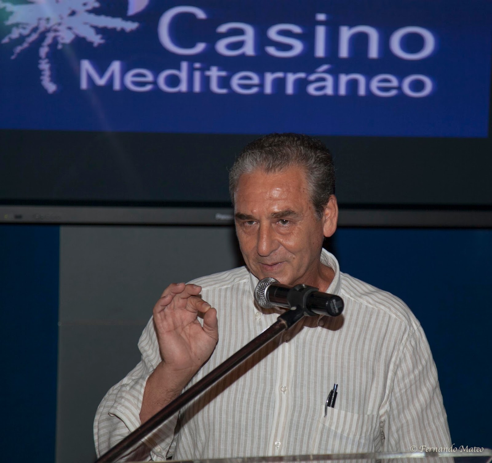 ASOCIACIÓN DE ARTISTAS ALICANTINOS: DANIEL DABROWSKI, "JUGANDO CON LA ...