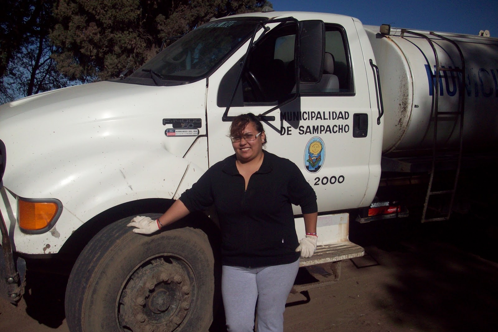 "Radio Sampacho te informa": MUJER CHOFER